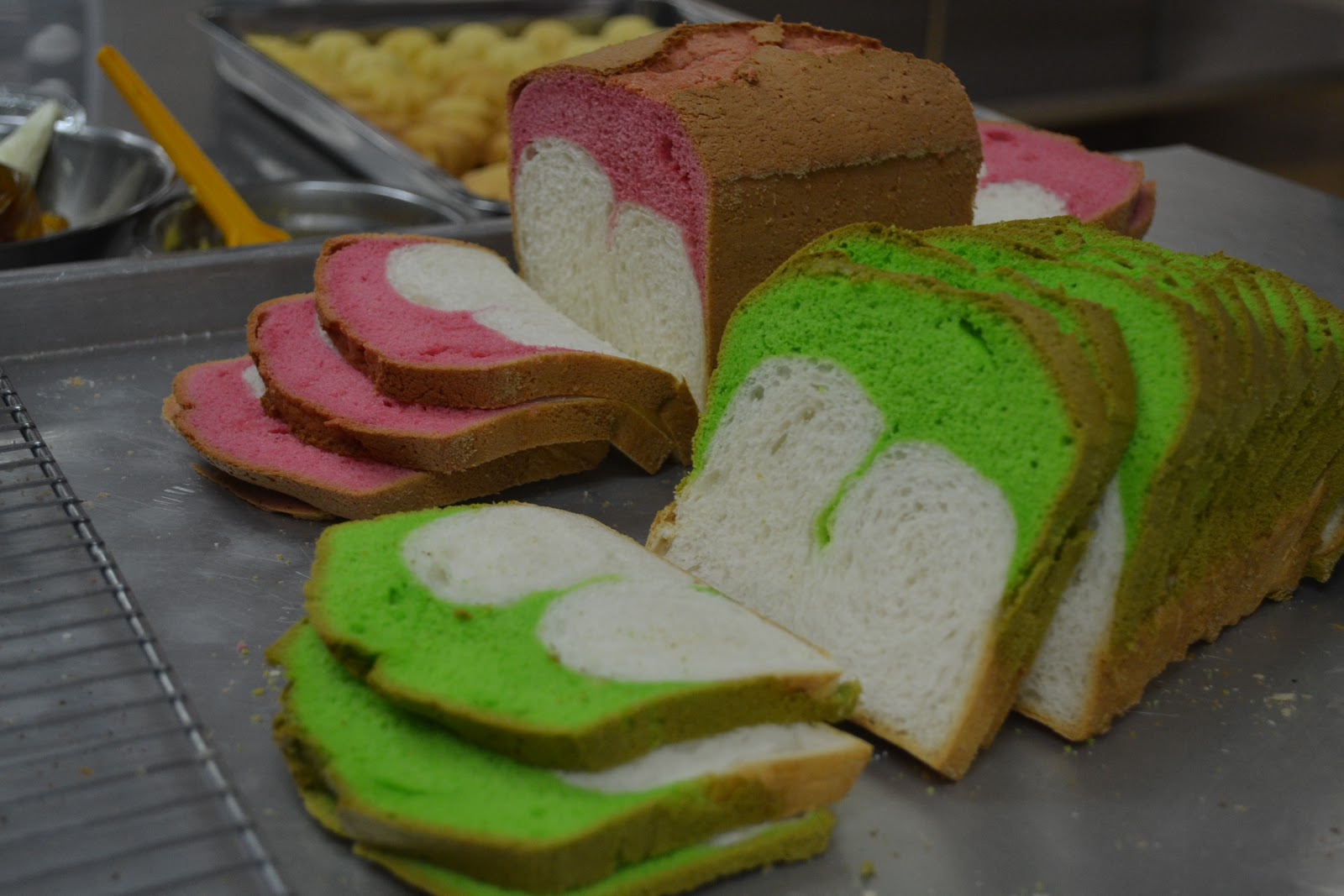 AdaNitz Frozen & Pastri Specialist: Roti Sandwich dan Roti kek