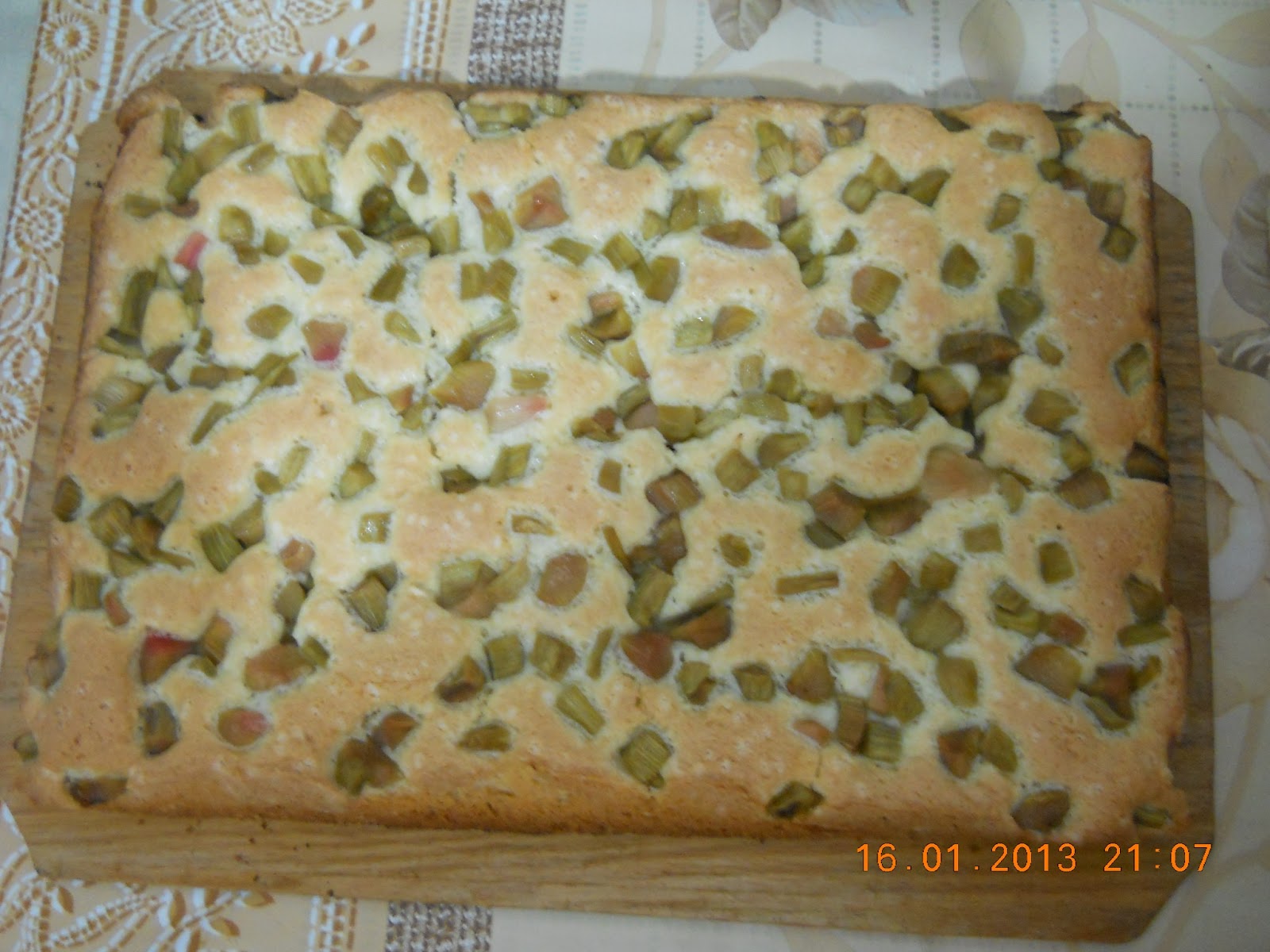 Reteta de acasa: Prajitura cu Rabarbar