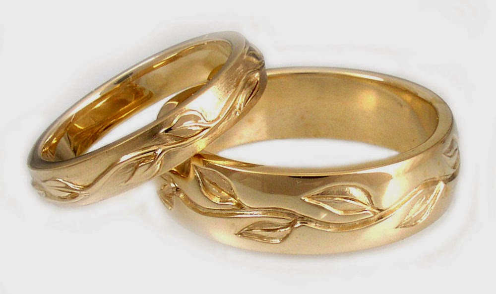 Lesbian Yellow Gold Wedding Ring Sets/Commitment Bands Elegant