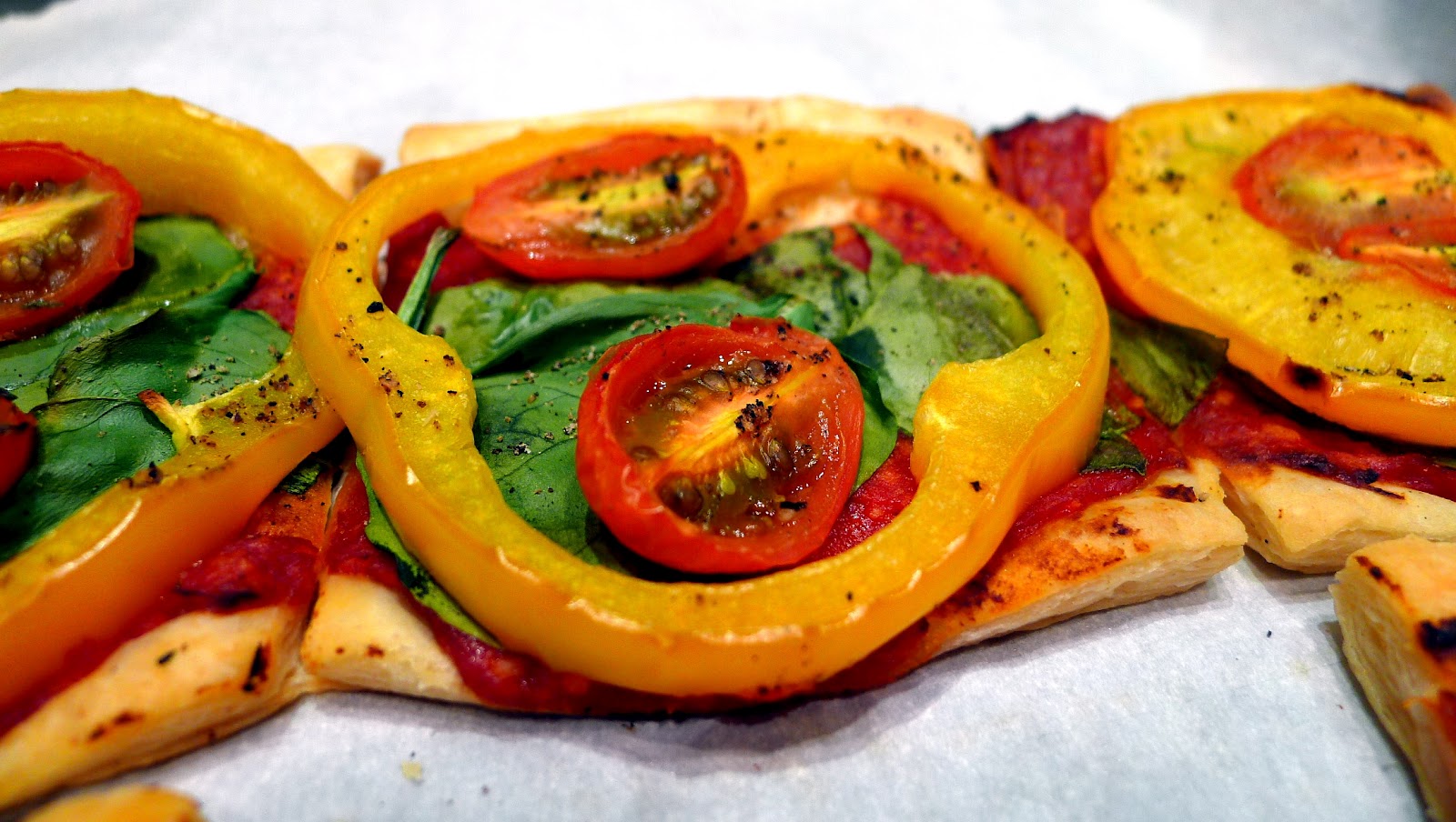 newFOOD tuesdayz: Tomato and Bell Pepper Squares