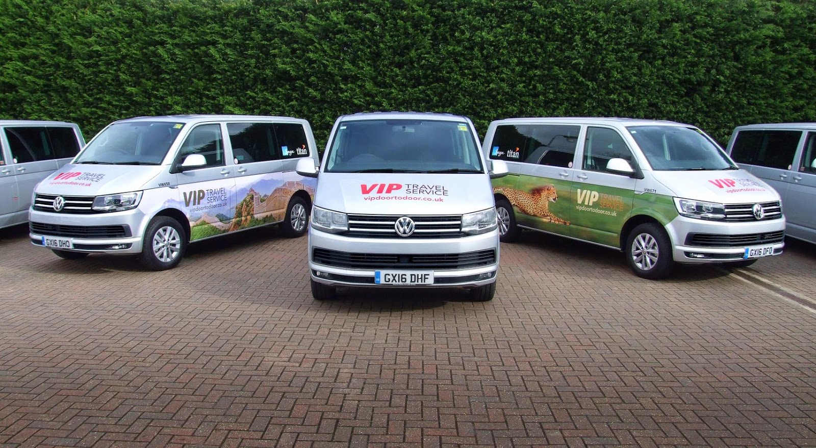 The Motoring World: Volkswagen supplies a large number of Caravelles to ...