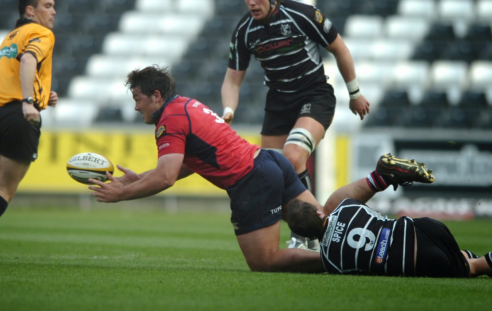 Viajem ao Coração do Rugby ~ Tramóia ZINE