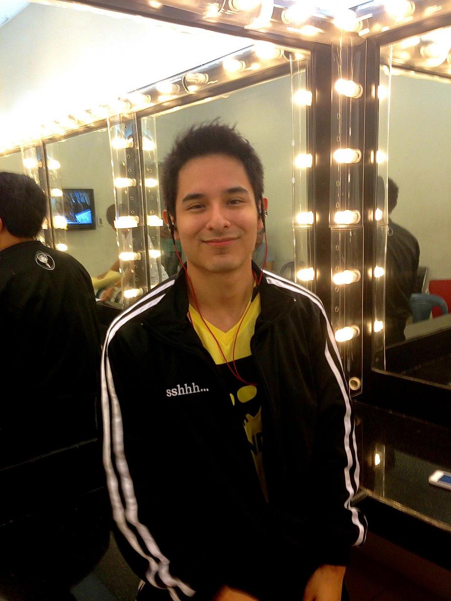 Miong21 @ Blogspot: Sebastian Castro in H.O.T. TV