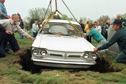 Un Ferrari enterrado en mi patio ~ Nuevo BlogOPin.a®