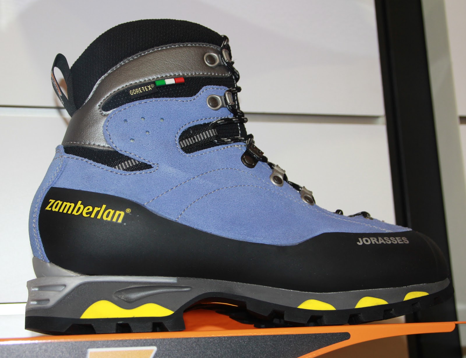 Zamberlan Footwear-Trekking, Hiking, Lifestyle Boots 2012/13