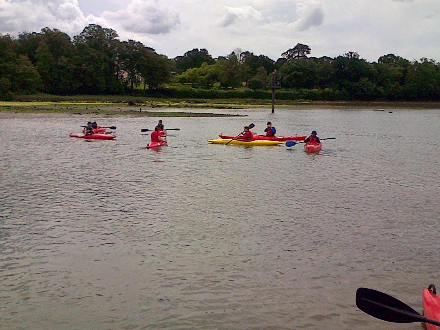 WOODSMOKE 500: Record numbers take part in kayaking in Romsey