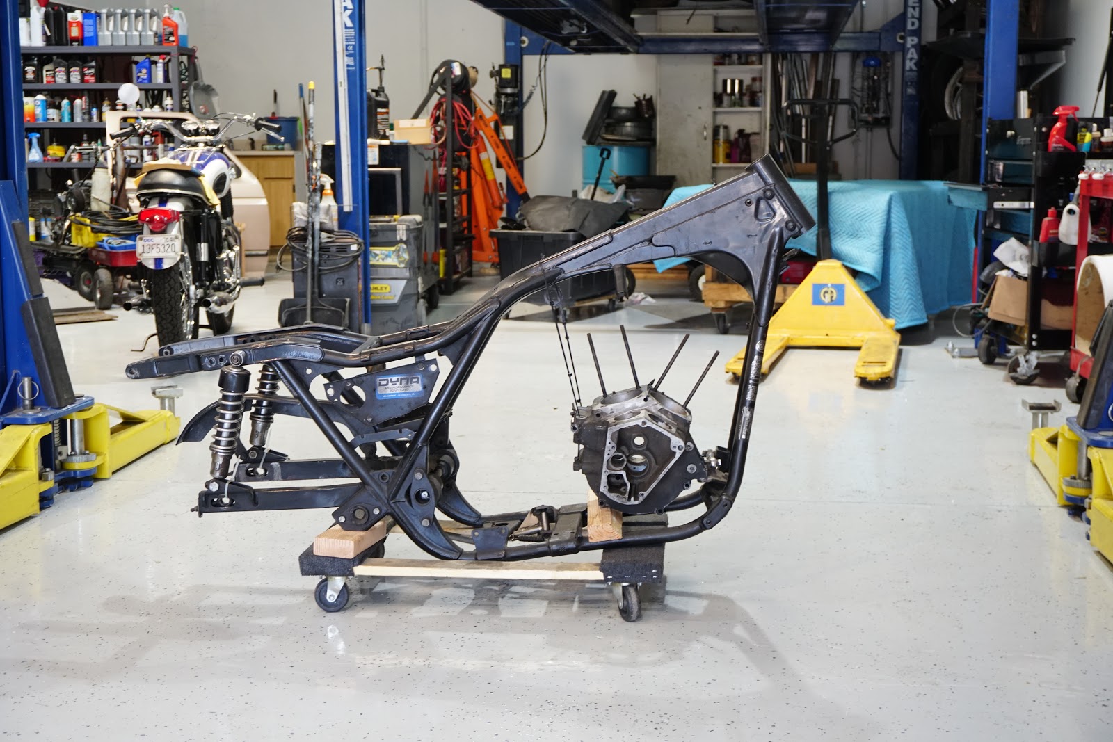 South Bay Street Machines: 1985 FXR Frame w/ Title