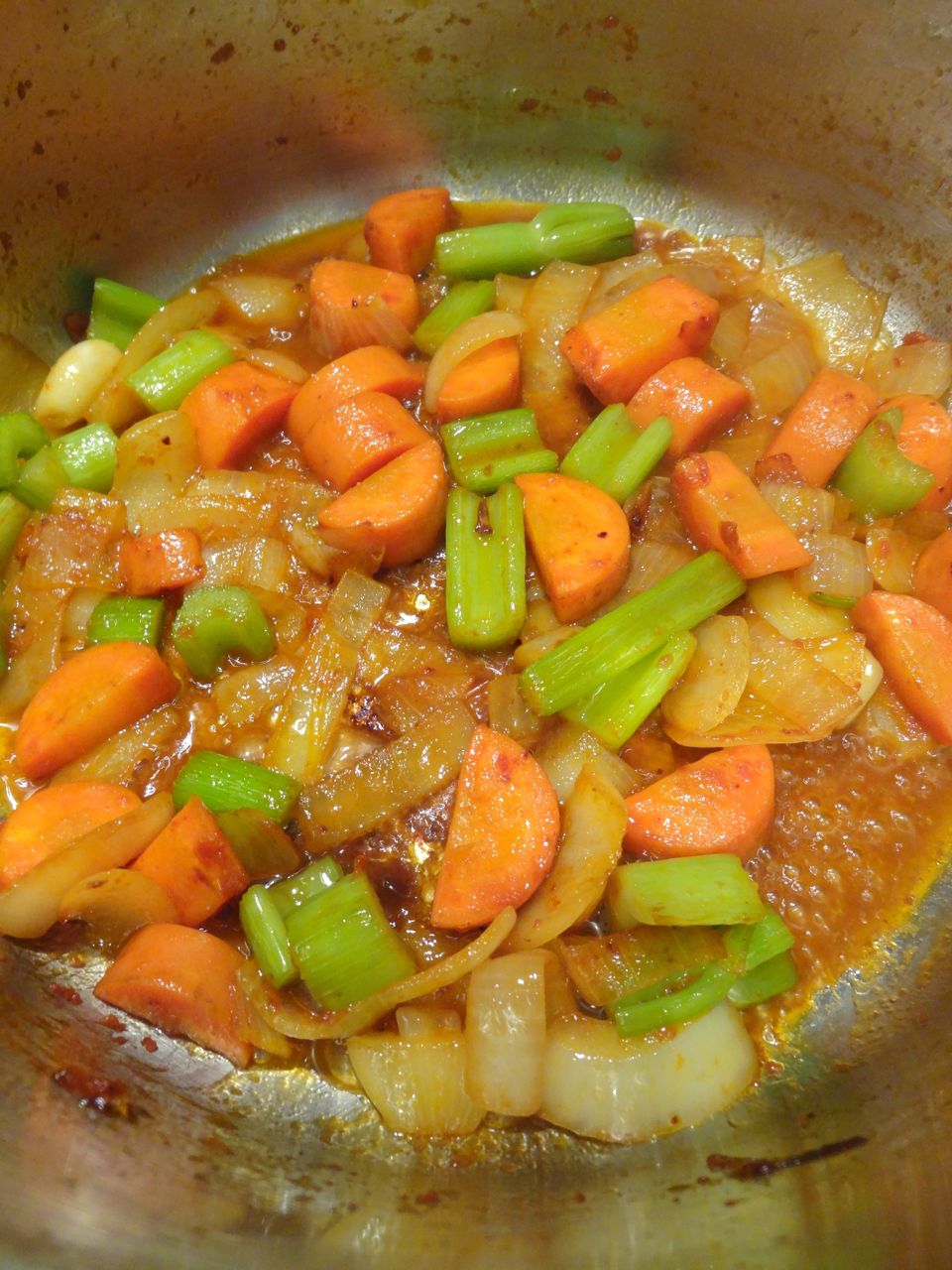Scrumpdillyicious Gordon Ramsay s Lamb Stock The Bare Bones scrumpdillyicious-gordon-ramsay-s-lamb-stock-the-bare-bones