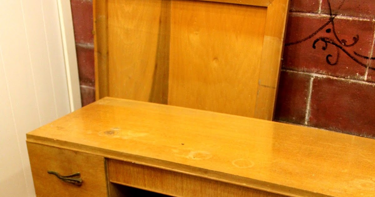 ART IS BEAUTY: Art Deco Vanity and Bench Custom Green Makeover