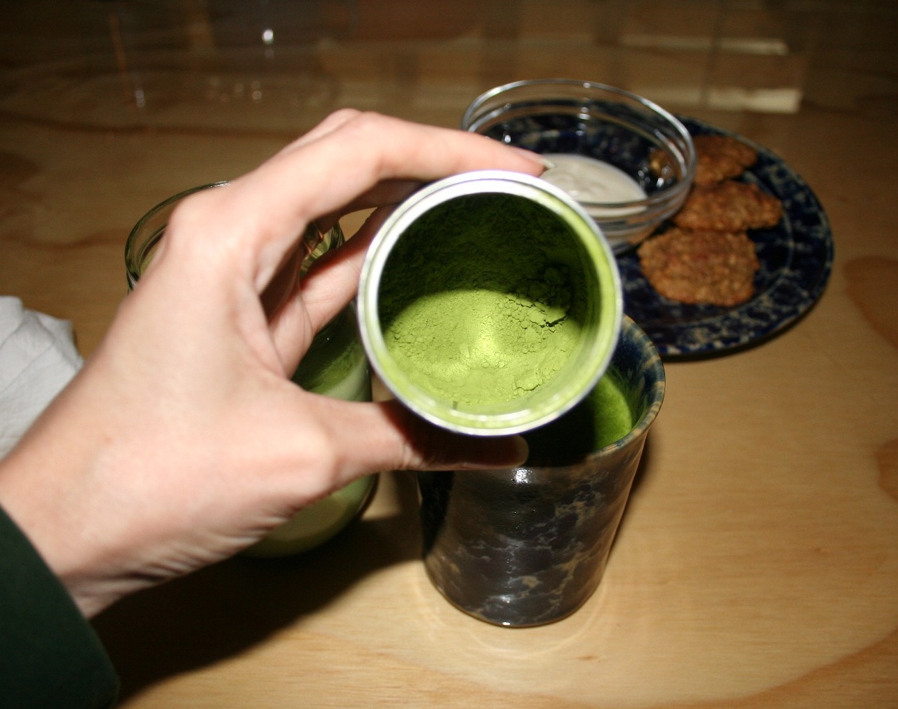 dragonfly in the kitchen: Coconut Matcha Tea