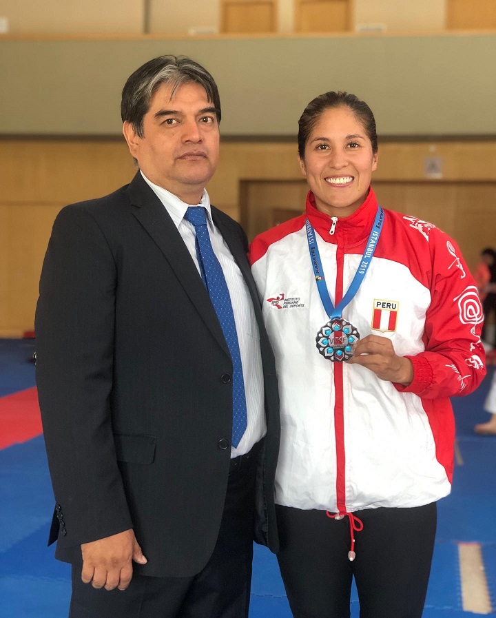 holaesungusto: KARATE PERUANO LOGRA MEDALLA DE PLATA Y BRONCE CON ...