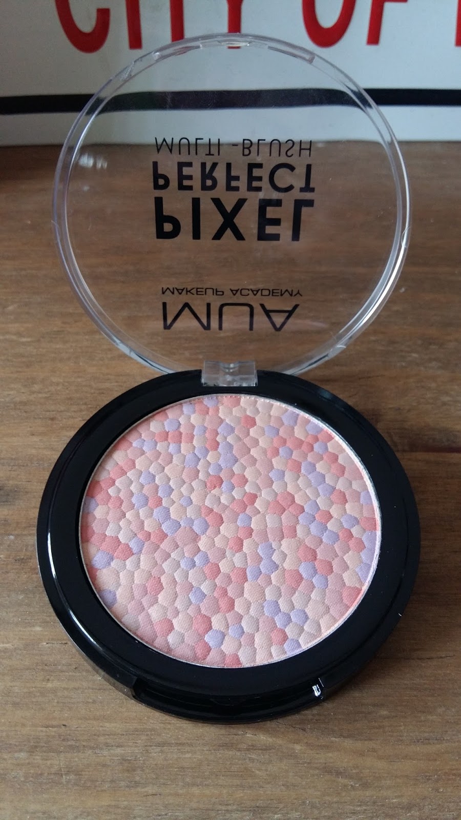 CloLow: New Products: MUA Pixel Perfect Multi Blush & Bronze