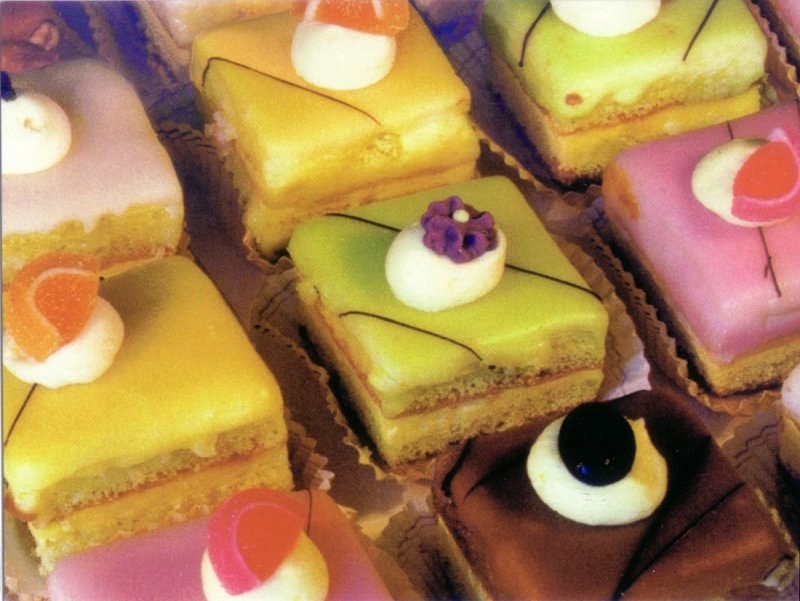 Happy Holidays: A Little Tour of My Brain, Part 19 - Cakes, Cookies ...