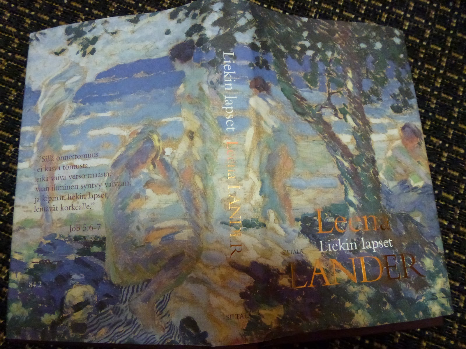 Luettua elämää: Leena Lander: Liekin lapset