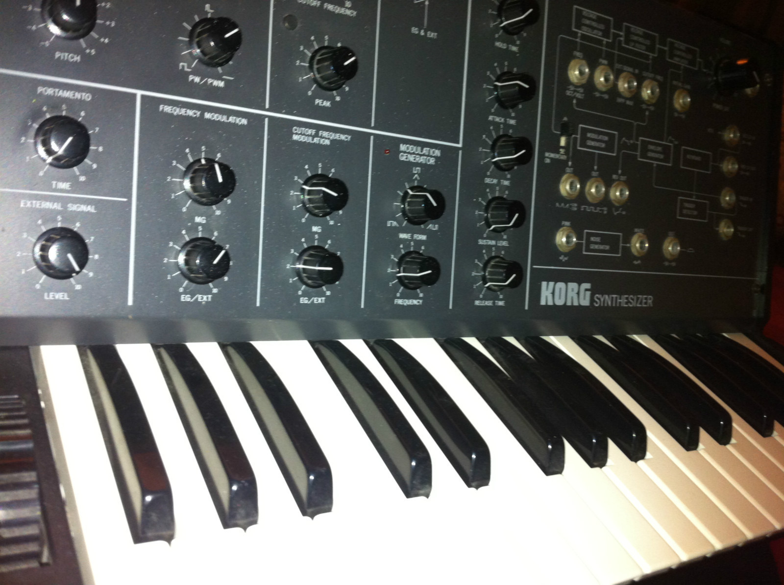 MATRIXSYNTH: KORG MS10 SN 134306