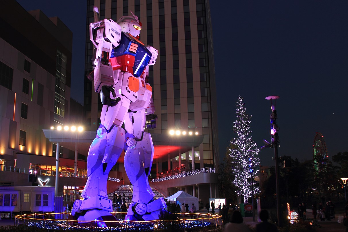 GUNDAM GUY: Gundam Front Tokyo: 1/1 Scale RX-78-2 Gundam Christmas ...