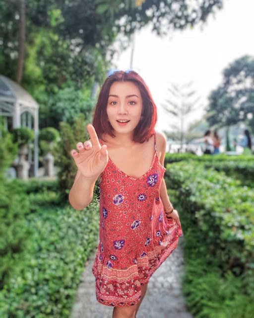 Phway Phway | Myanmar Model Girl