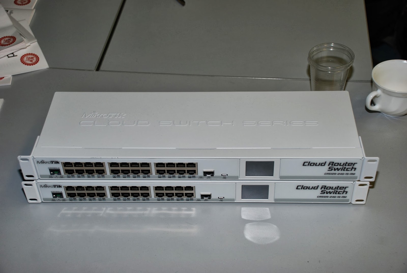 wificentrum: 24 port Cloud Router Switch CRS125-24G-15-RM