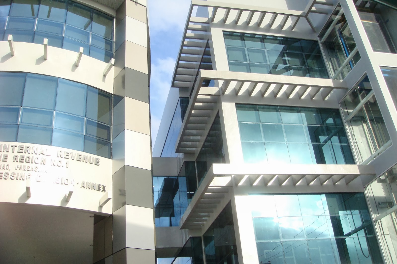 P'NAN NEWS: Modern DPD building bolsters BIR operation in Ilocos Region