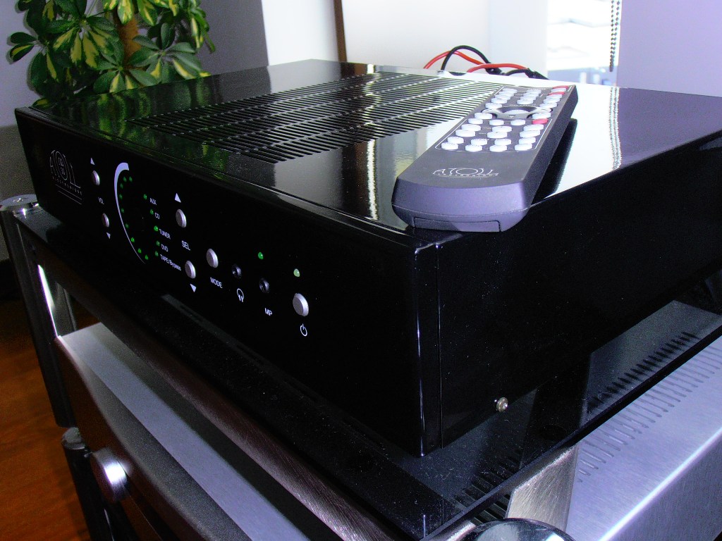 Stereo i Kolorowo - Underground: Wzmacniacz Atoll IN30 - wkrótce test!