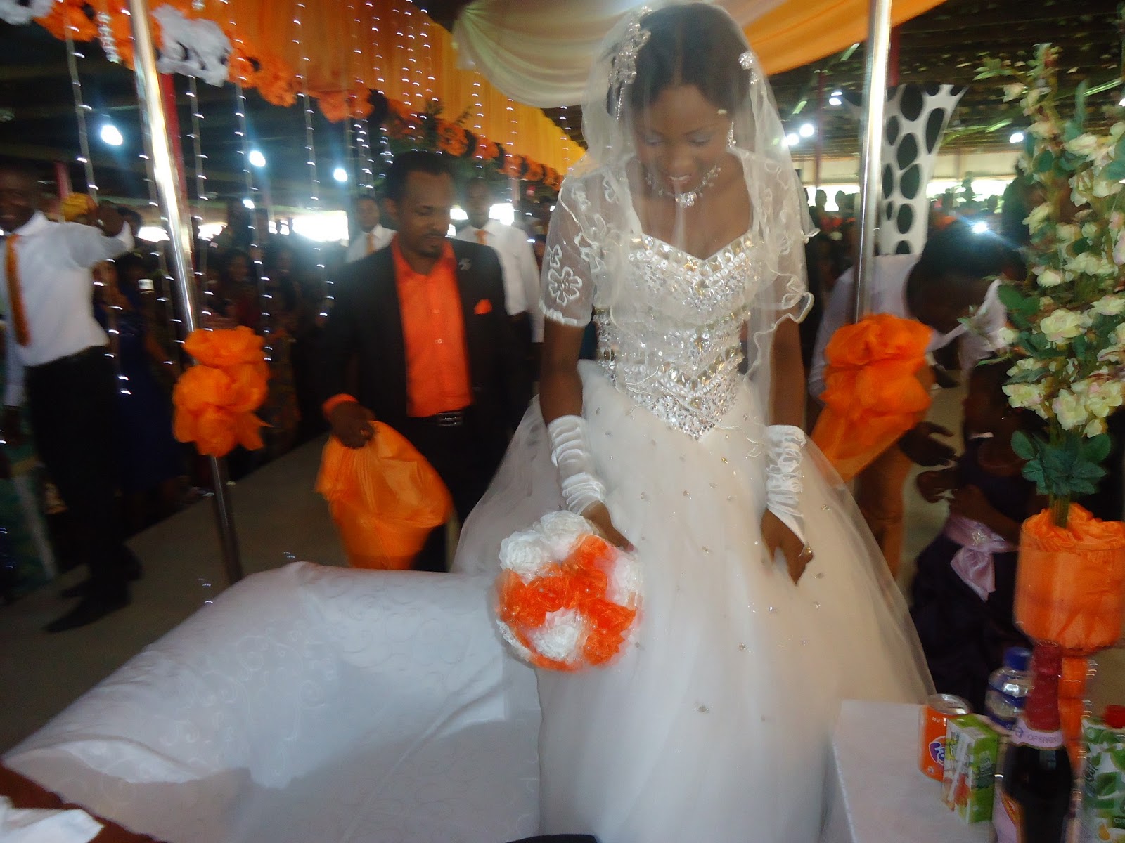 Dr. Sign Fireman Answers Crucial Question!: POPULAR PASTOR DR FIREMAN ...