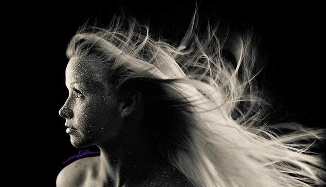 Black Light Bodyscapes - John Poppleton | Rubik ART