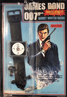 Illustrated 007 - The Art of James Bond: James Bond Toy Artwork