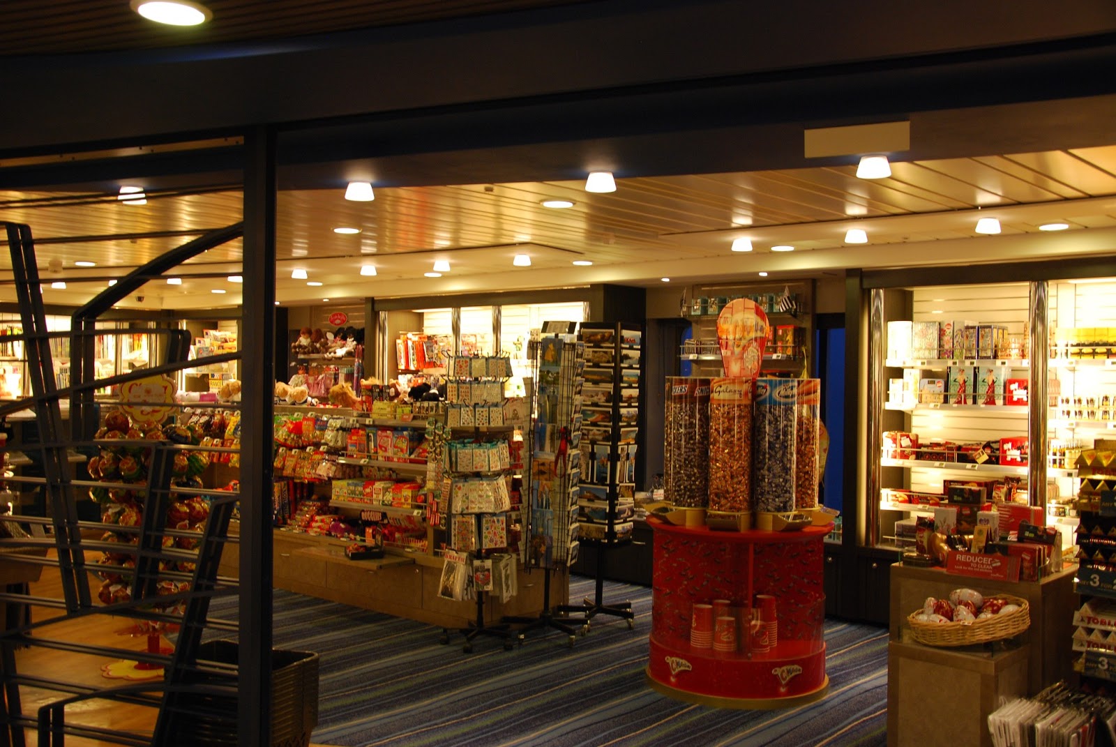 BRITTANY FERRIES: interiors of "ARMORIQUE"