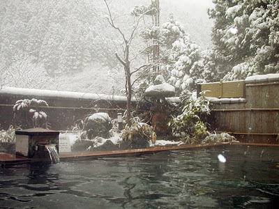 MY ARCHITECTURAL MOLESKINE®: KURAMA, THE BATHS IN THE SACRED MOUNTAIN