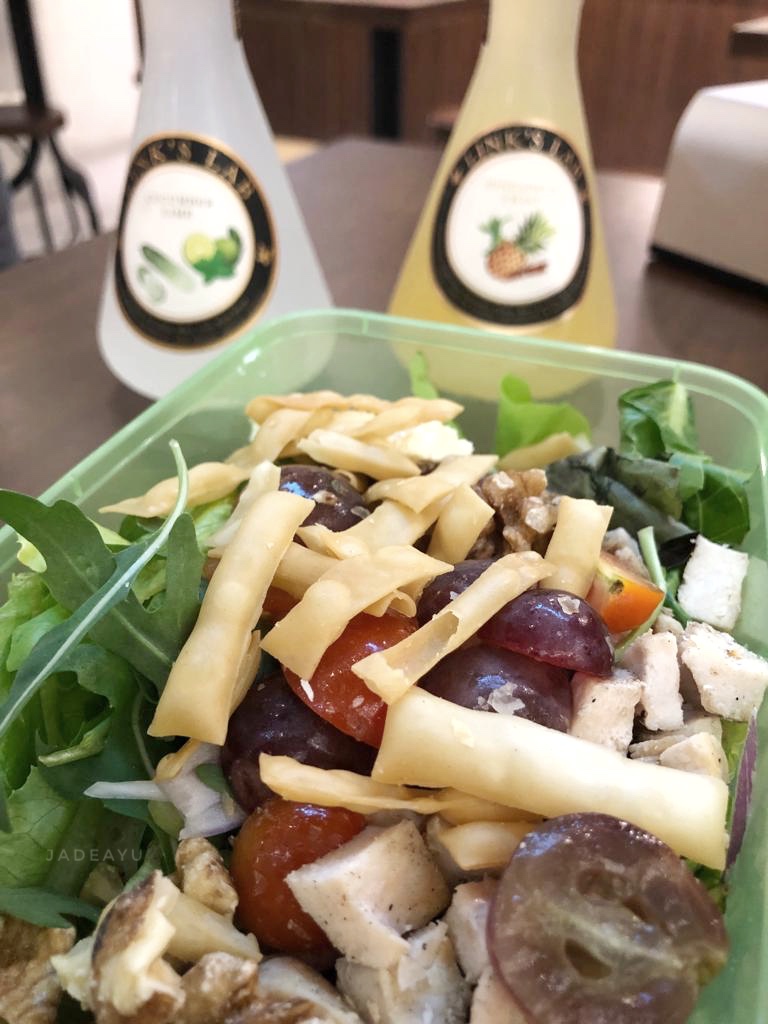 Mencicipi Salad Kekinian : Crunchaus dan Serasa Salad Bar - Jade Ayu