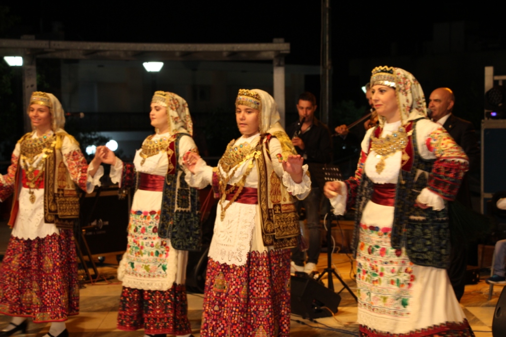 ΠΑΡΑΔΟΣΙΑΚΟΣ ΠΟΛΙΤΙΣΤΙΚΟΣ ΣΥΛΛΟΓΟΣ ΓΥΝΑΙΚΩΝ ΦΥΛΗΣ "ΦΥΛΑΣΙΑ": Ο Σύλλογός ...