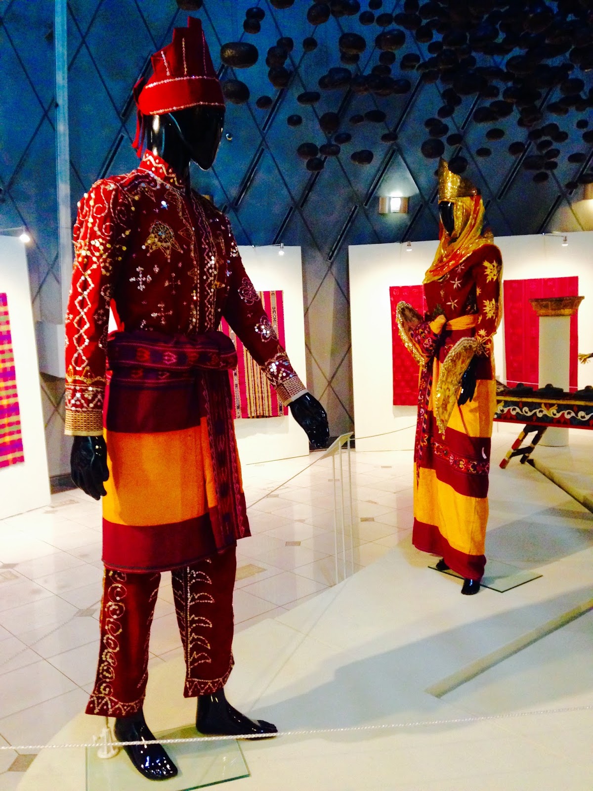 Itchy Toes Adventures: From Mindanao to Manila: Yuchengco Museum's ...