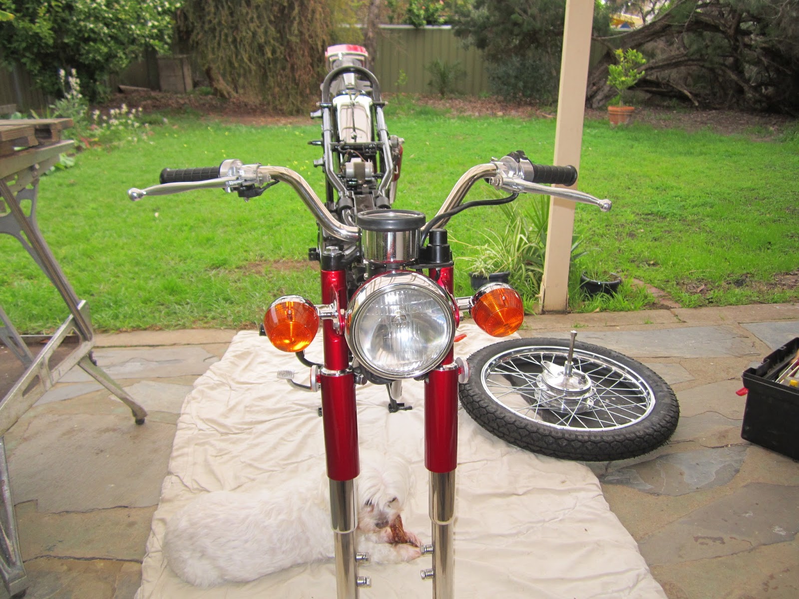 Restoration Yamaha LS3 1972: Fixing the front fork