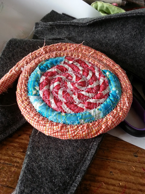 Ric-Rac: How to sew a fabric rug : Tutorial