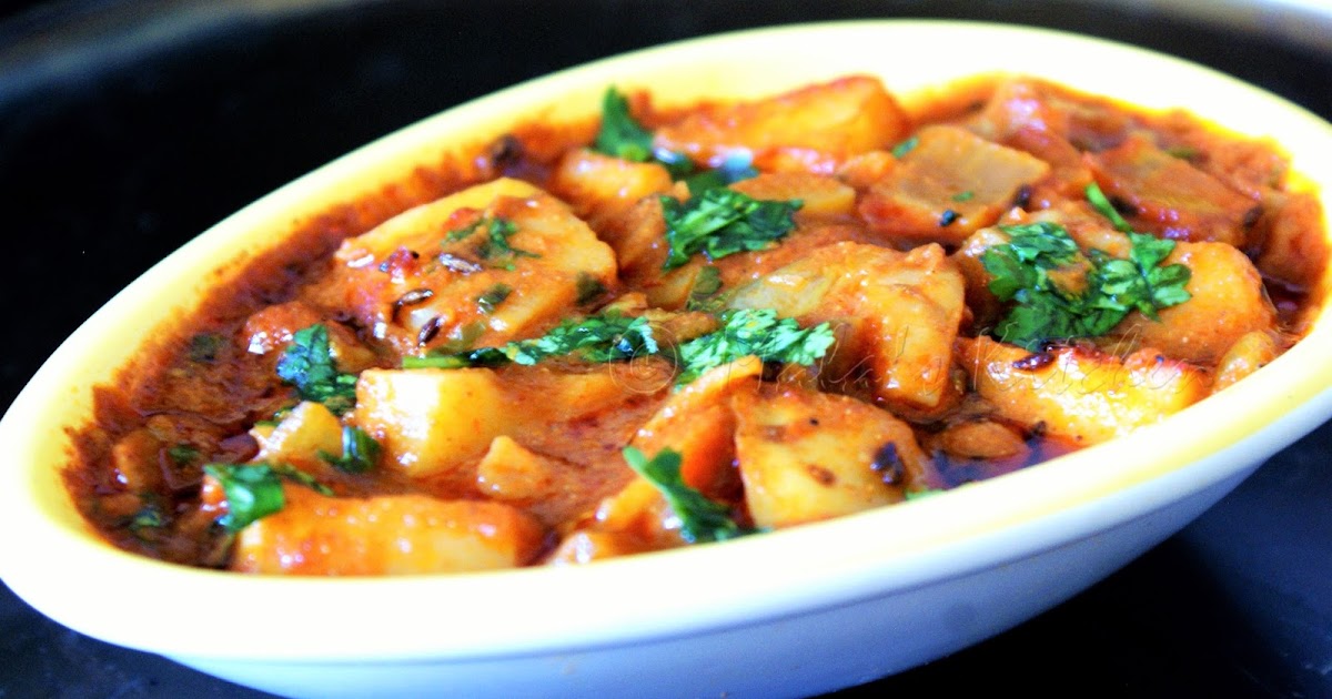 Aloo Rasedar | Aloo Puri - Malas-Kitchen