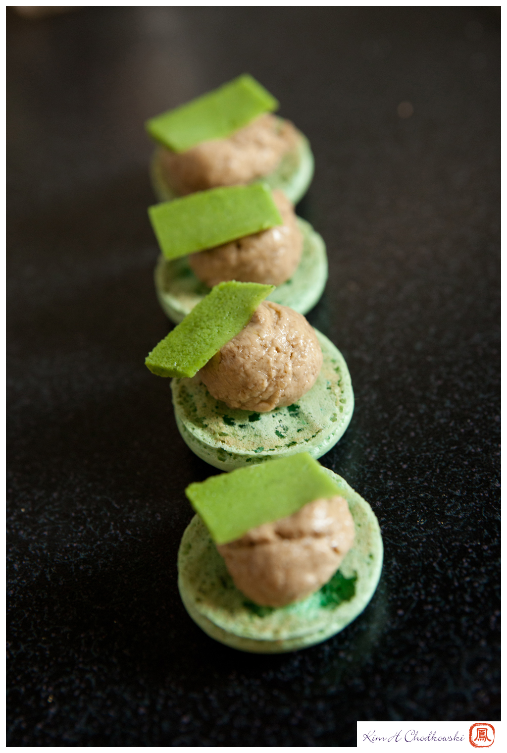 Macaron Fetish: Chendol Macaron with Pandan Coconut Jelly