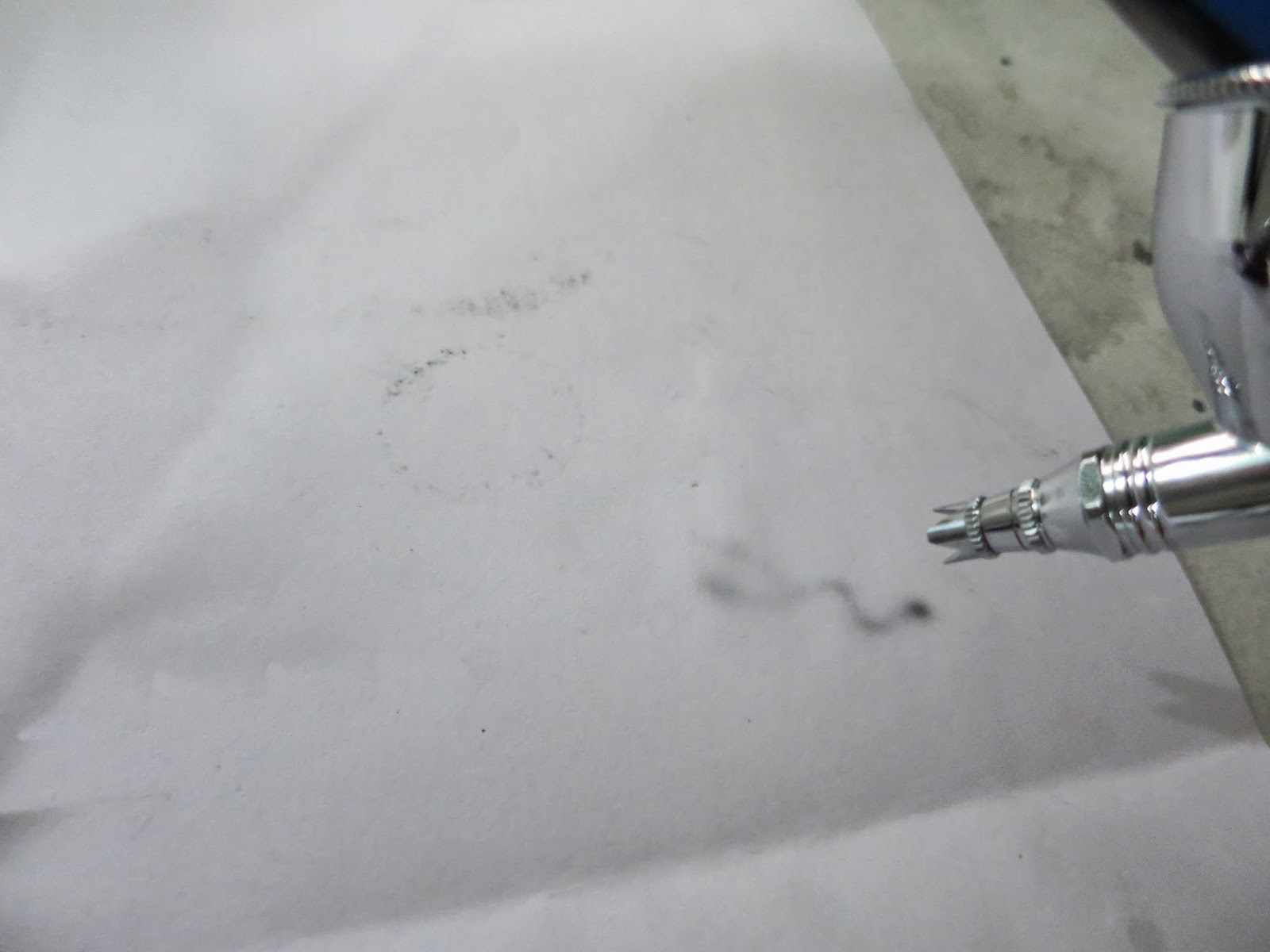 S S G U N P L A: pre shading with airbrush