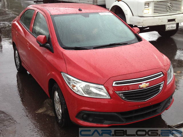 Novo Chevrolet Prisma LT 1.0: fotos, preços, itens de série e ficha técnica