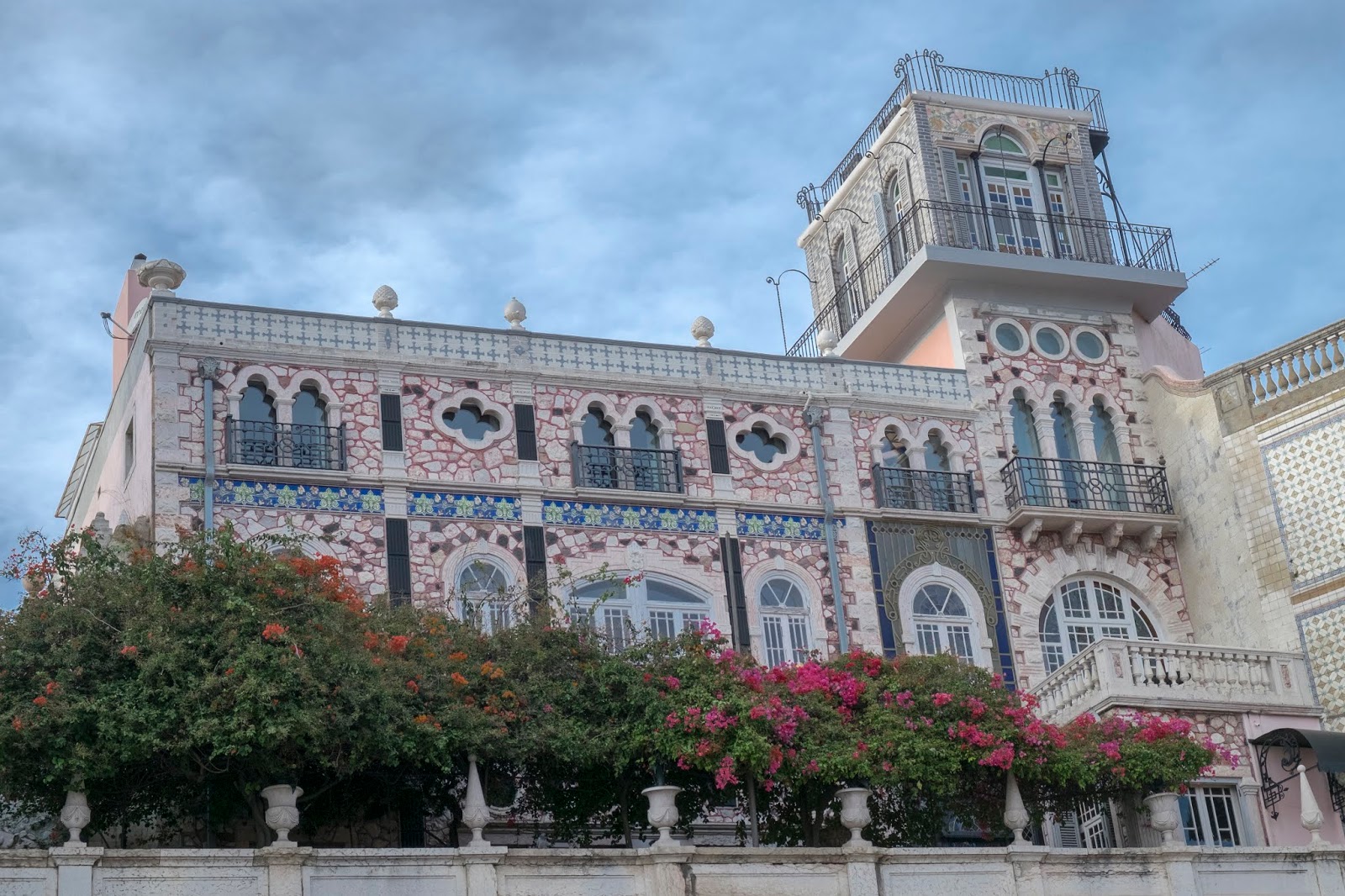PHOTOGRAPHY: PALACETE CHFARIZ D'EL REI