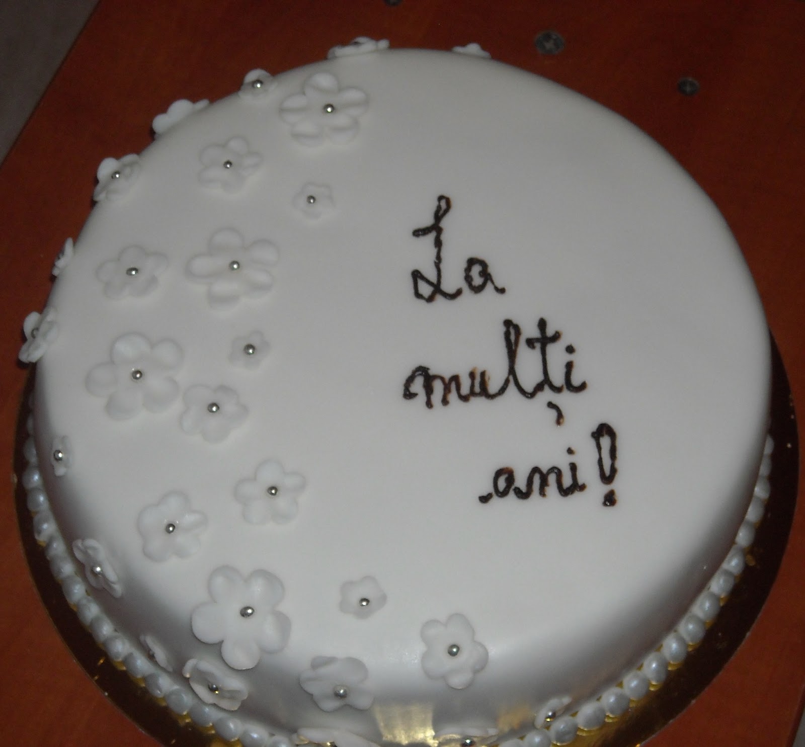 Ceva dulce...: Tort alb, simplu