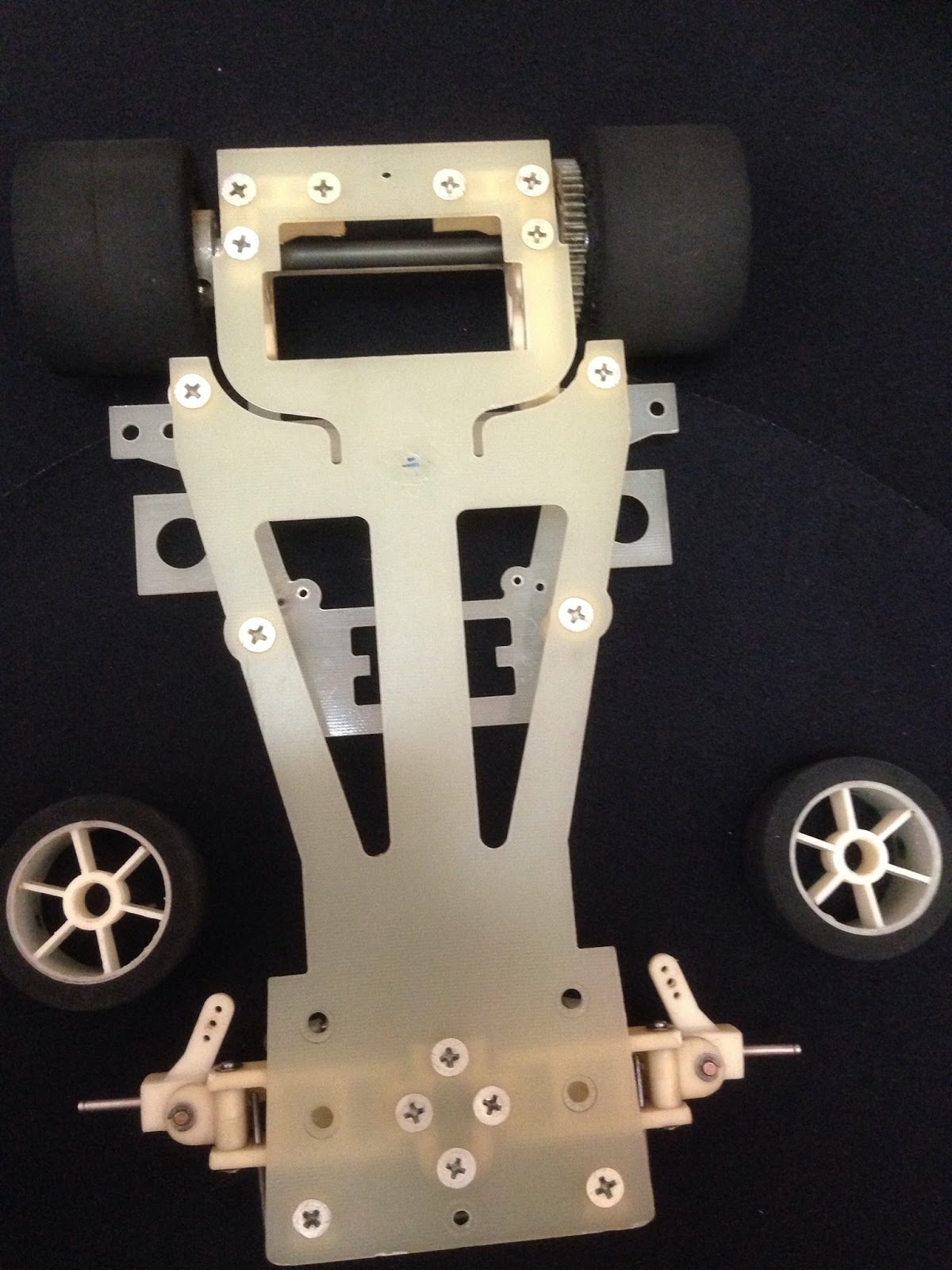 Vintage Radio Control Car Connoisseur : Associated RC12iS monoshock ...