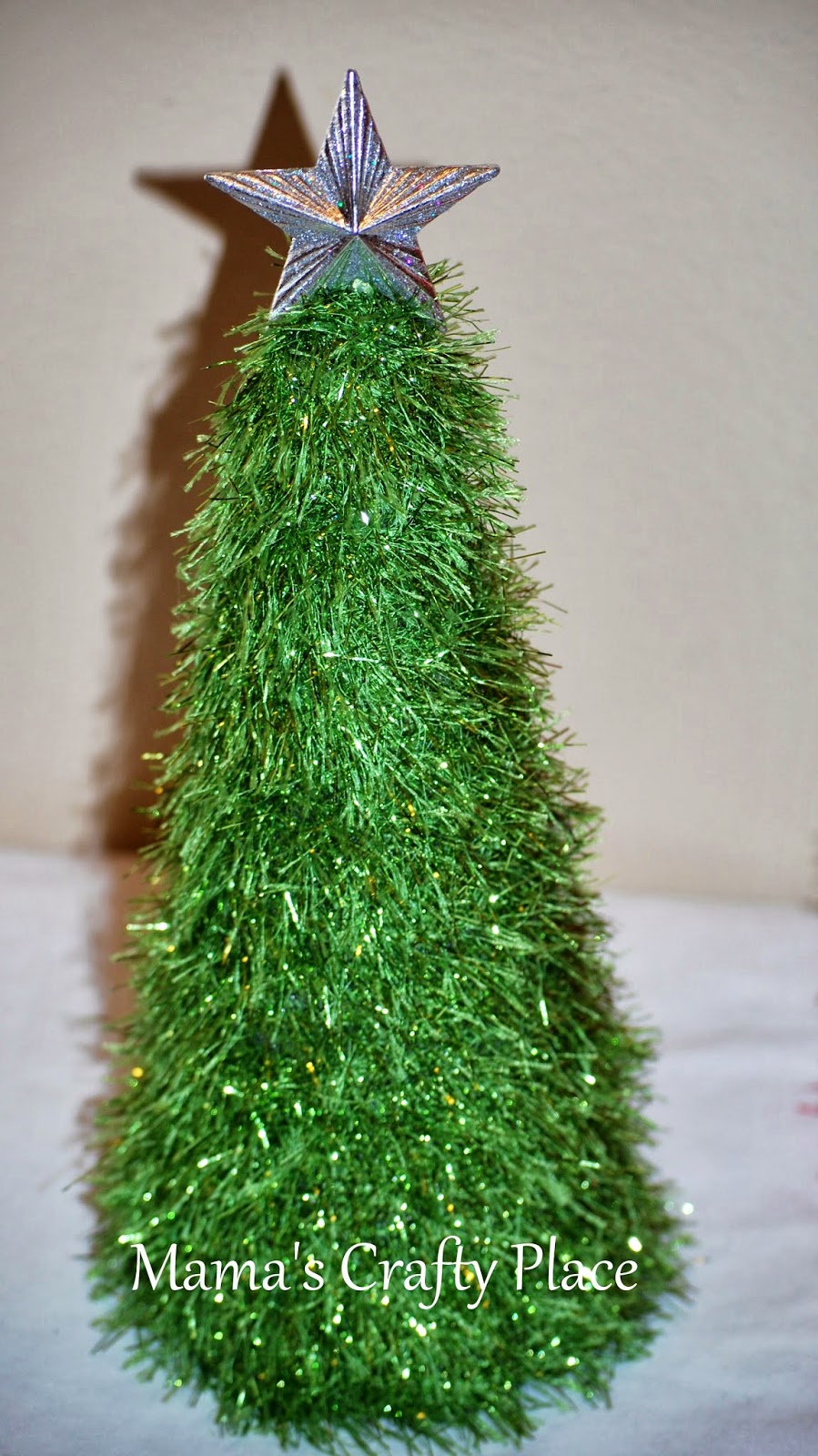 Mama's Crafts: Glitter Eyelash Yarn Christmas Trees....