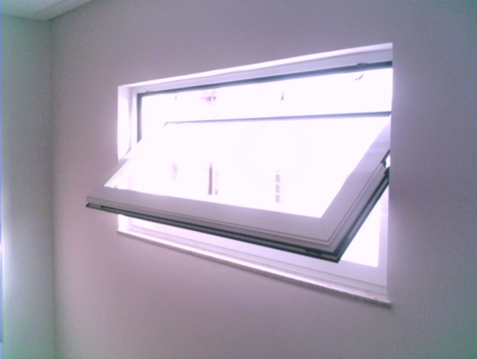 FS Alumínio e Serviços Ltda: Janelas