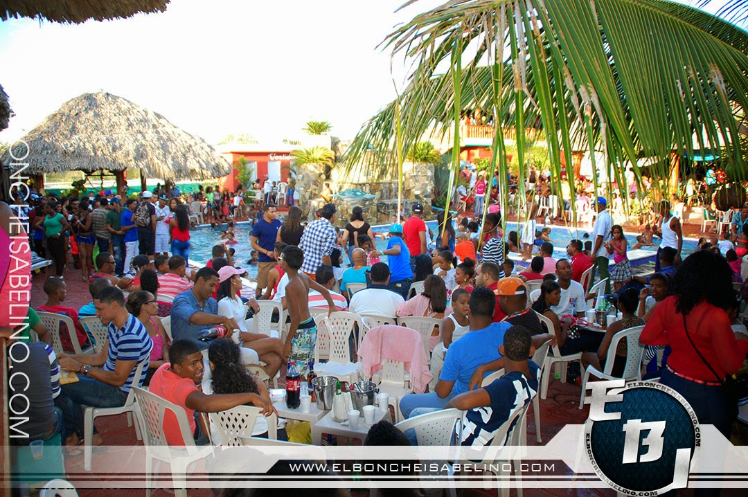POOL PARTY CON EL MAYOR CLASICO ABARROTA LA PISCINA DE KIANDY RANCH
