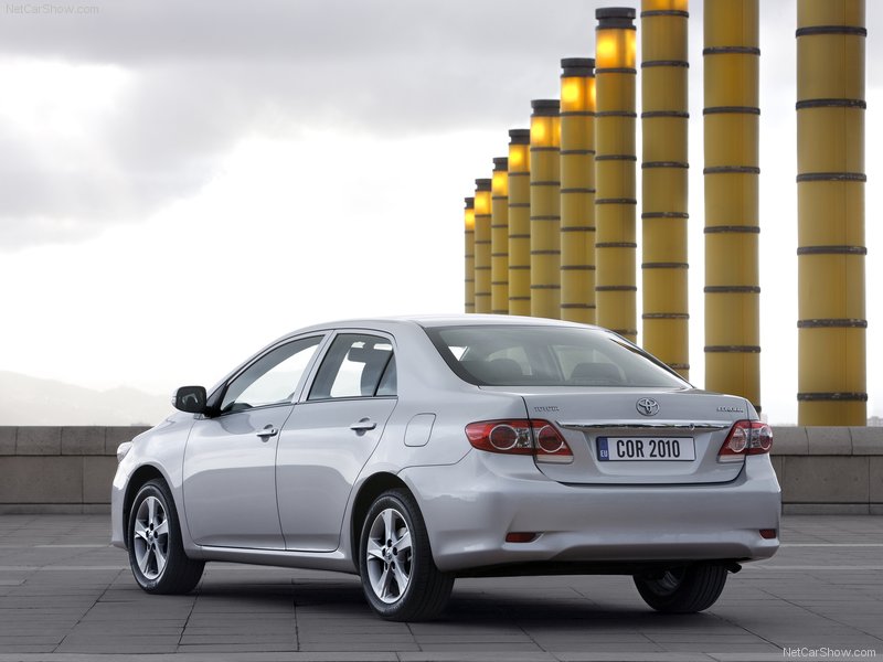 Toyota Corolla Altis 2.0 V A/T 2011