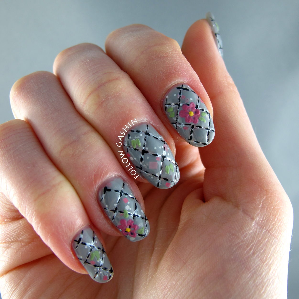 follow gashin: Hand-stitched Quilted Nails