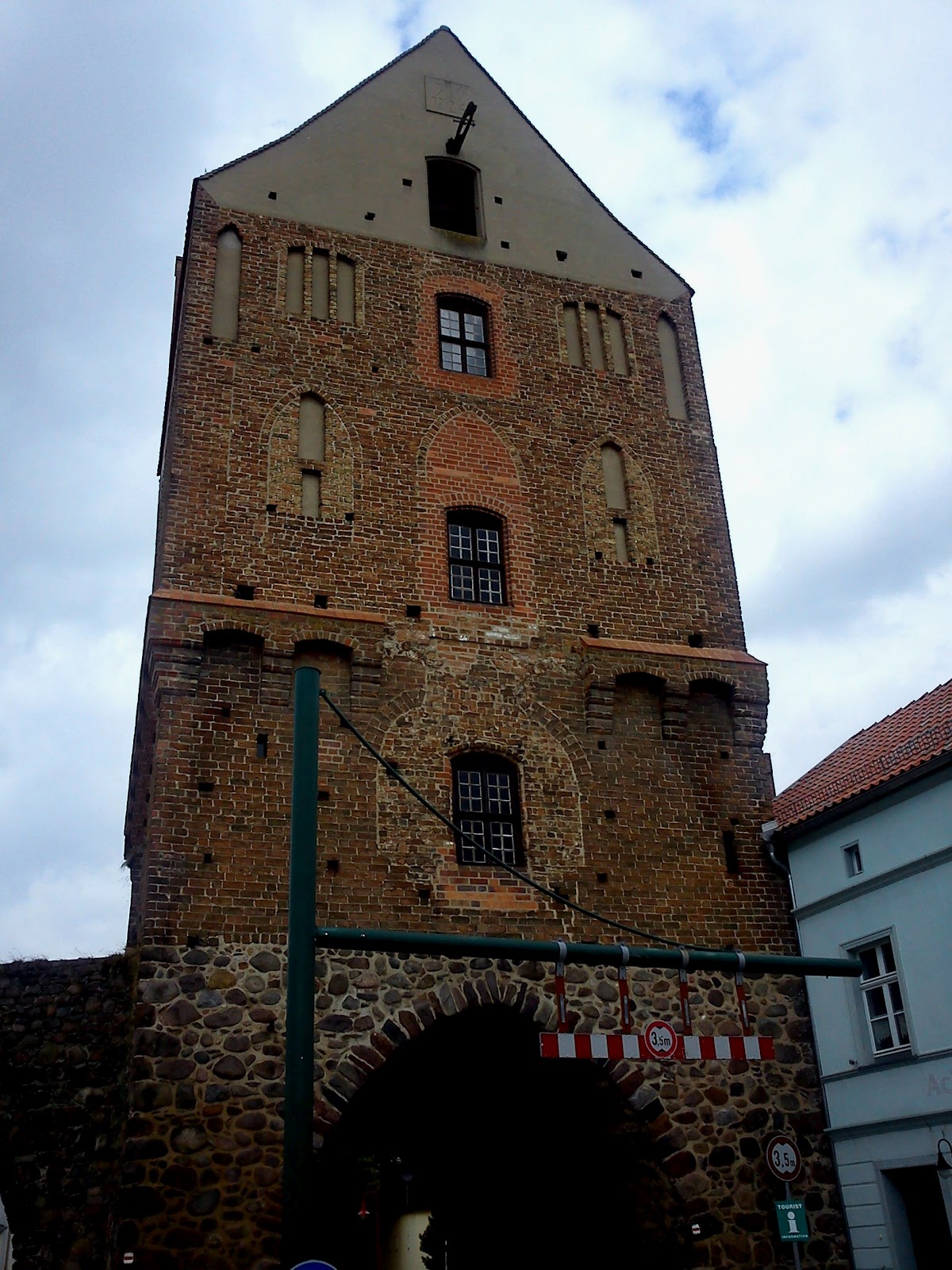 szczecinianka: Gartz nad Odrą. Gartz (Oder). http://pl.wikipedia.org ...