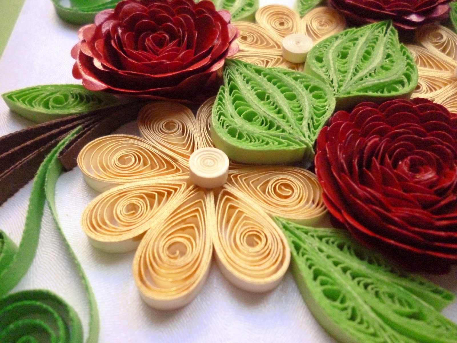 Papírvilág: quilled flower card / quilling virágos üdvözlet