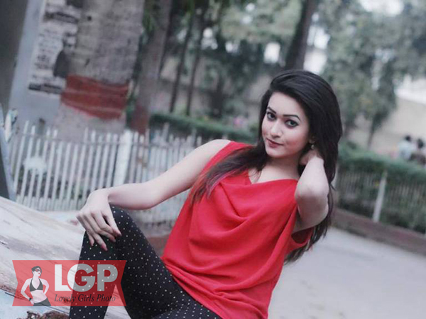 Naznin Akter Happy Bangladeshi Model Actress Photos ~ Lovely Girls Photo