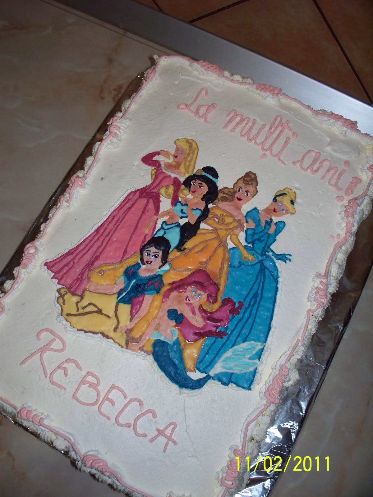 torturi si prajituri romanesti londra Daniela : TORT CU PRINTESE